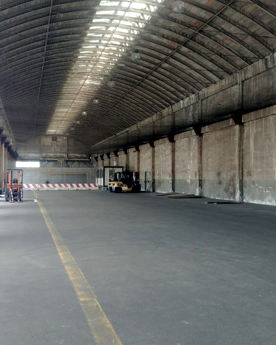 Covered warehouses in Port of Venice - Vecon